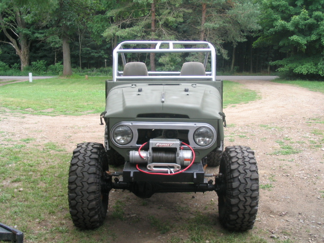 Finally got the cage in my FJ40...*pics* | Pirate 4x4
