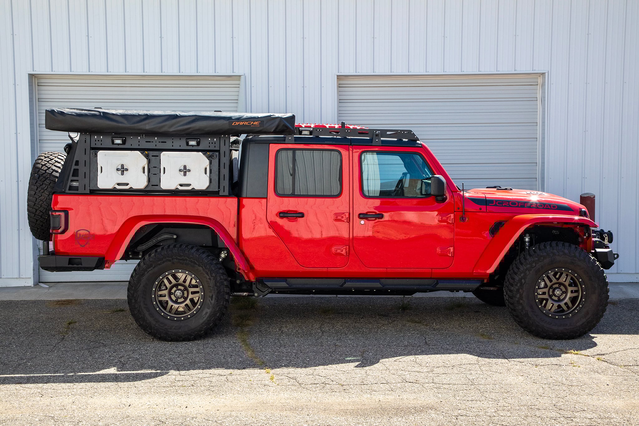 JcrOffroad: 270 Degree Awning Mounts