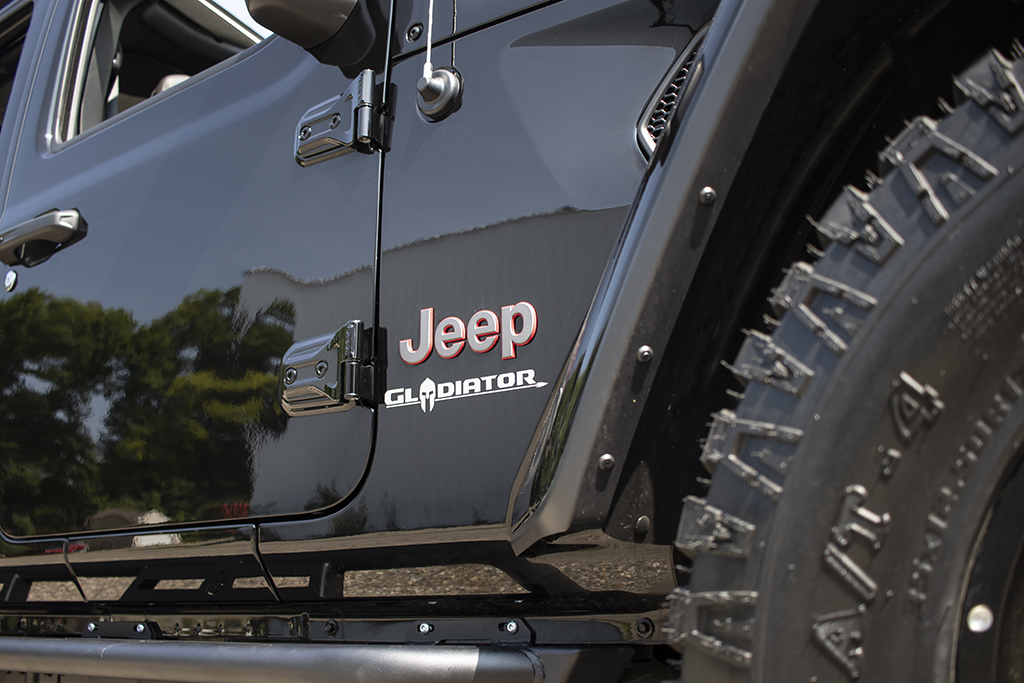 JcrOffroad: Gladiator Decal